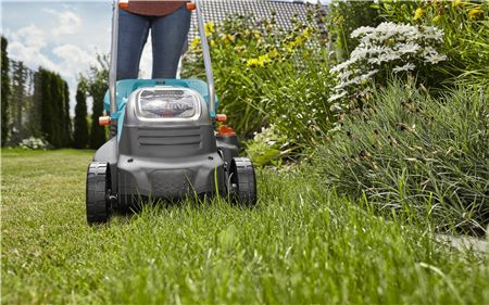 ΣΕΤ ΜΗΧΑΝΗ ΓΚΑΖΟΝ ΜΠΑΤΑΡΙΑΣ GARDENA POWERMAX Li-18/32 ΜΕ ΜΠΑΤΑΡΙΑ ΚΑΙ ...