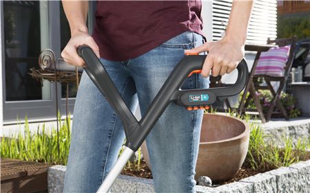 ΧΟΡΤΟΚΟΠΤΙΚΟ ΕΝΣΩΜΑΤΩΜΕΝΗΣ ΜΠΑΤΑΡΙΑΣ GARDENA SMALLCUT Li 23R | DIMKO