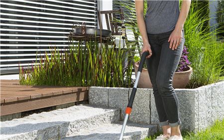 ΣΕΤ ΤΗΛΕΣΚΟΠΙΚΟ ΚΟΝΤΑΡΙ ΜΕ ΡΟΔΑΚΙΑ GARDENA ΓΙΑ ΨΑΛΙΔΙΑ ΜΠΑΤΑΡΙΑΣ ACCU ...